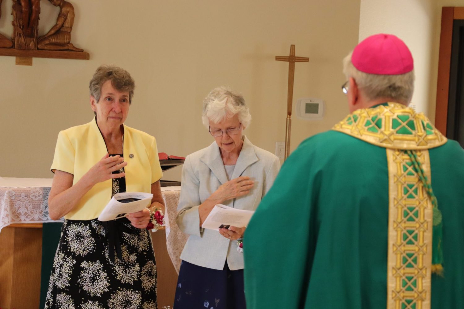 Religious women recognized for service to Church - Diocese of Venice
