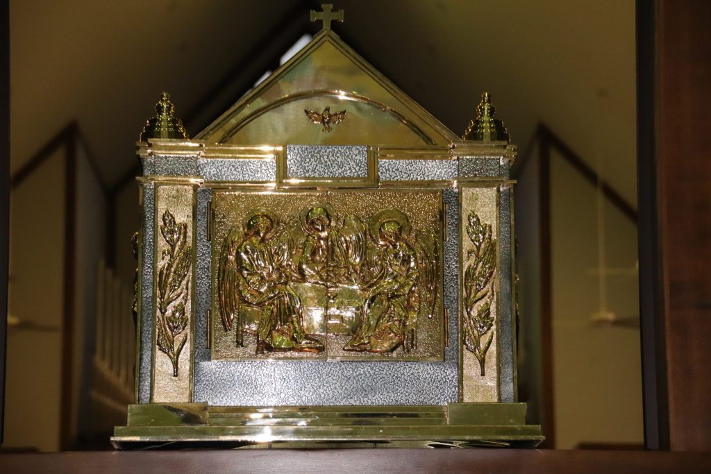 New tabernacle blessed in Cape Coral - Diocese of Venice