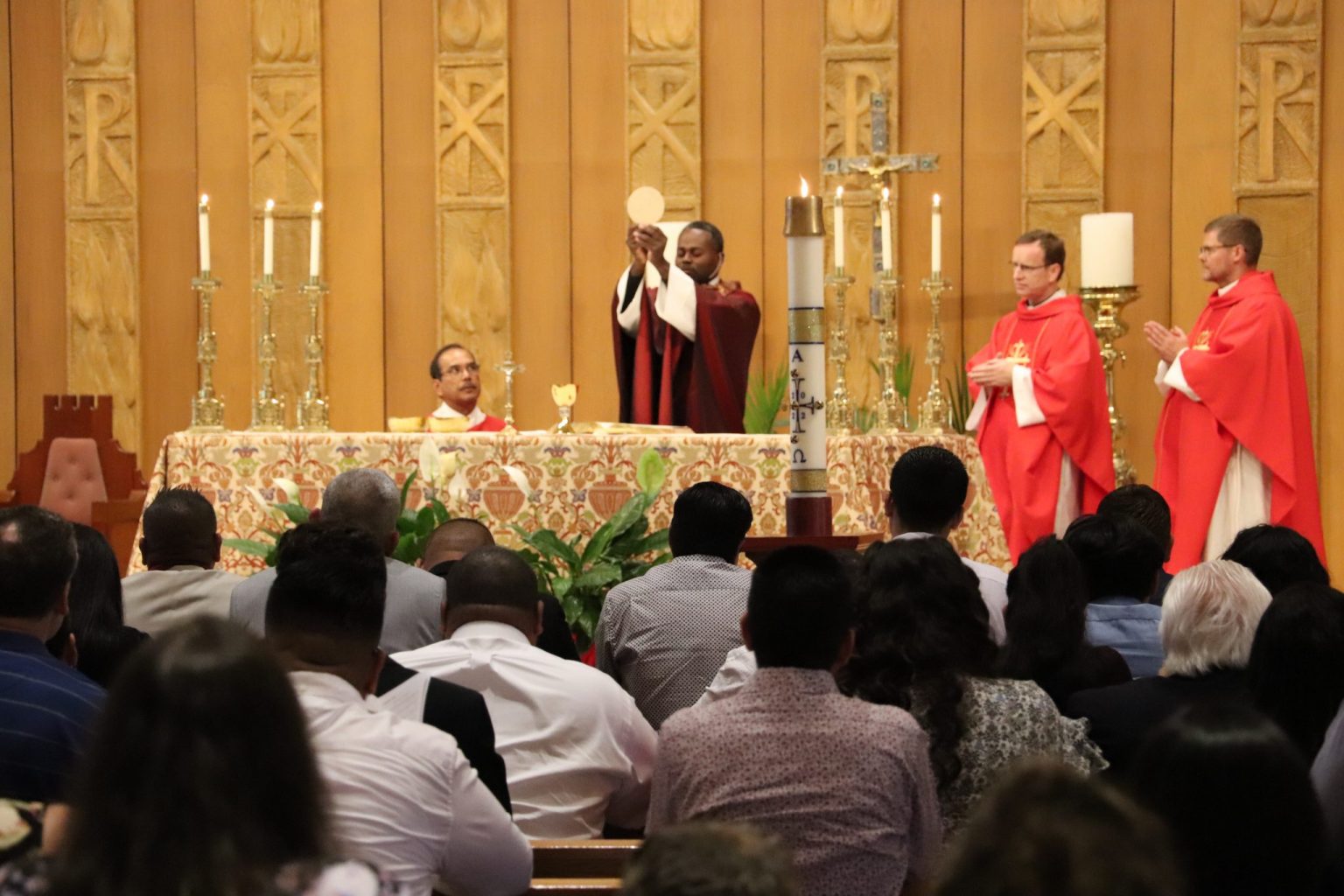 Pentecost: the Holy Spirit descends upon all - Church celebrates its ...
