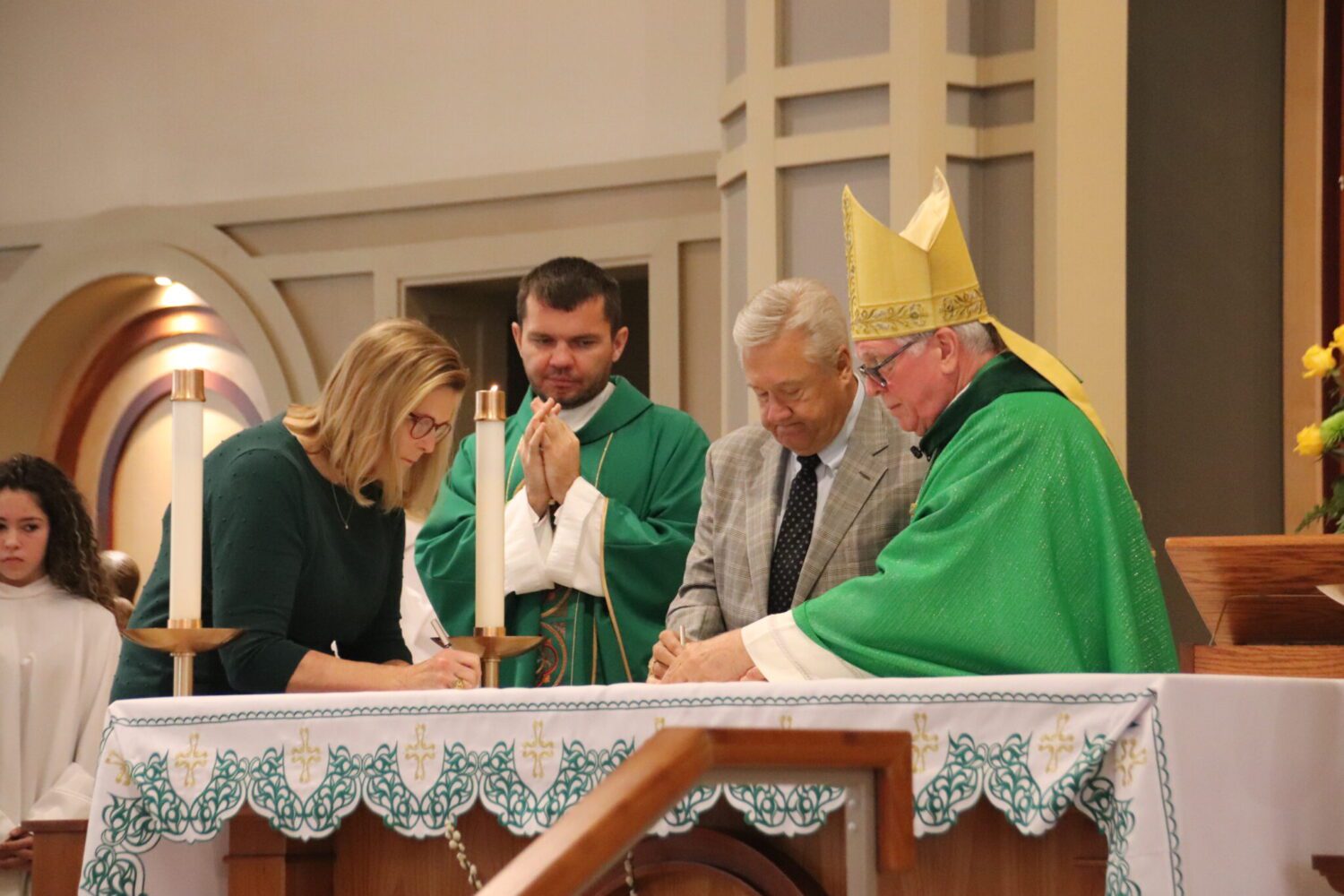 Lakewood Ranch Pastor installed - Diocese of Venice