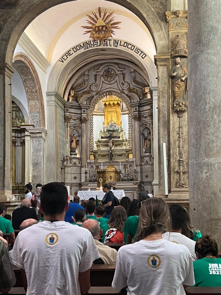 Excited Diocesan pilgrims take on World Youth Day - Diocese of Venice