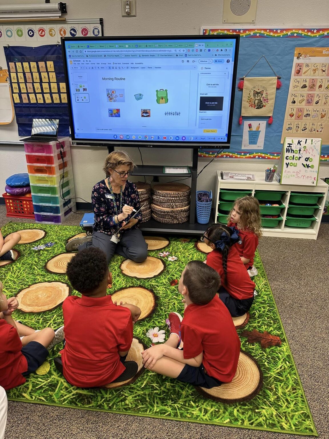 Students return to classroom - Diocese of Venice