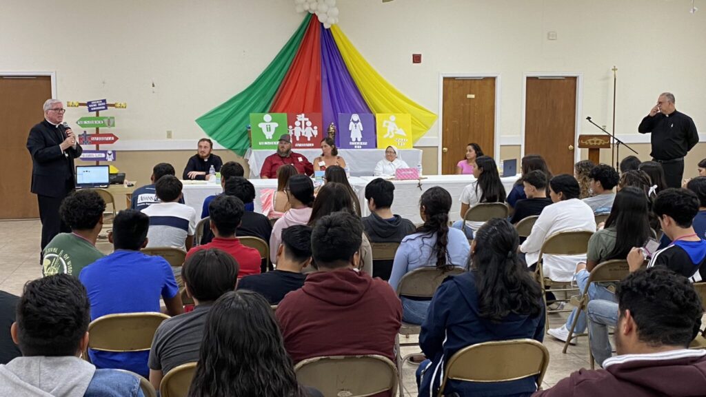 Vocational Retreat draws dozens of men and women - Diocese of Venice