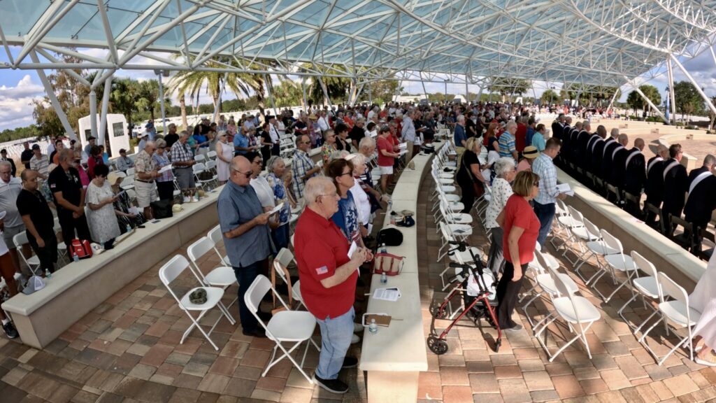 Veterans Day Catholic Mass honors military service and sacrifice ...