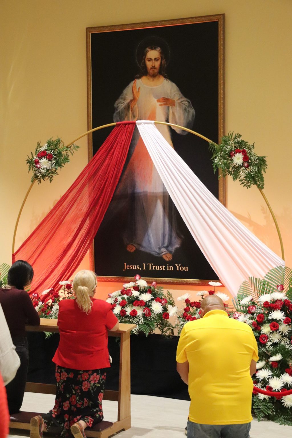 “Jesus, I trust in You”- Divine Mercy Sunday celebrated - Diocese of Venice