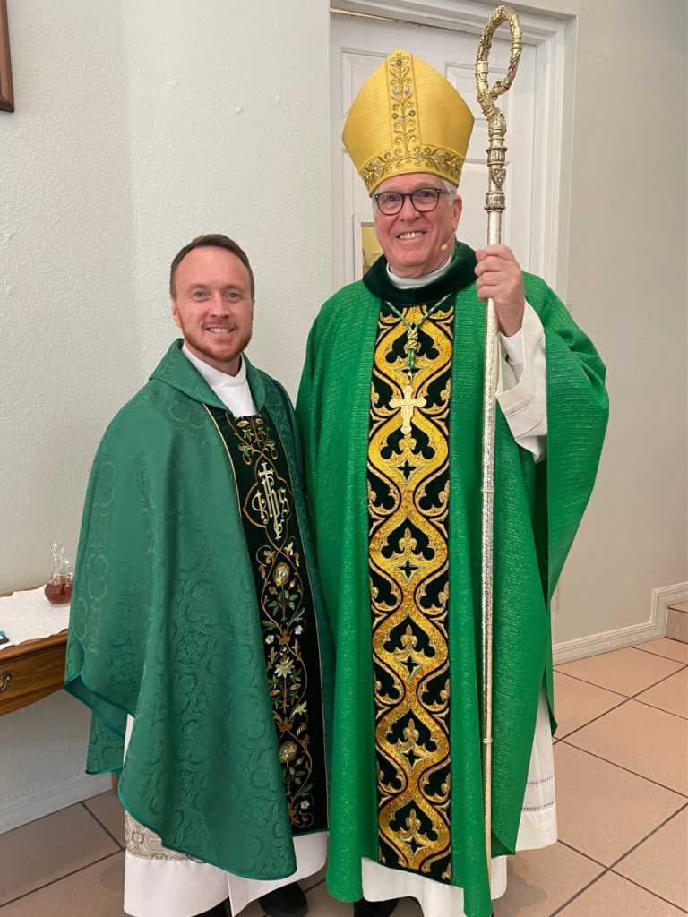 Parrish welcomes Pastor - Diocese of Venice